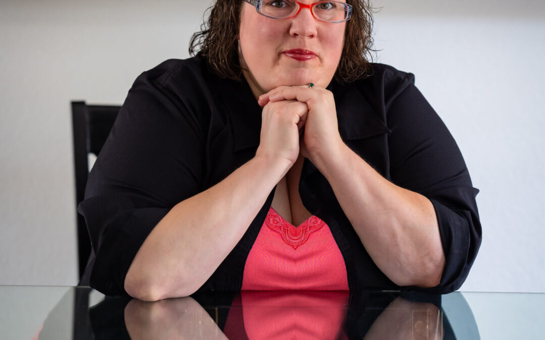 Ragen Chastain Headshot 3 Photo Credit Lindley Ashline (2) | Ellyn ...